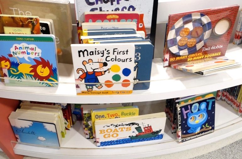 First Look At Bukit Panjang Public Library - Mummyfique